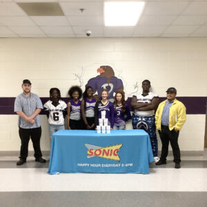 SONIC DRIVE IN RECOGNIZES DMS ATHLETES | News and Press